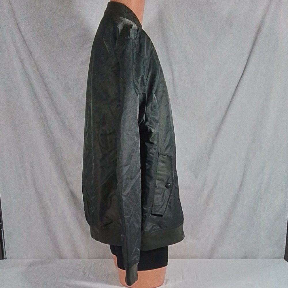 Men's Levi's Flight Bomber Jacket - Army Green - Vari… - Gem